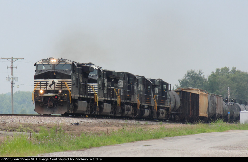 NS 9189 Leads a five unit 111